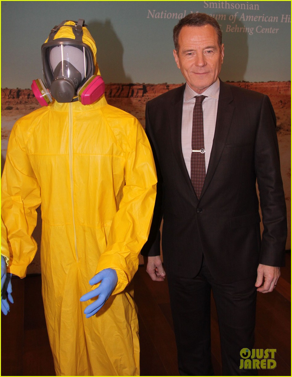 'Breaking Bad' Cast Gathers to Donate the Show's Famous Items: Photo ...