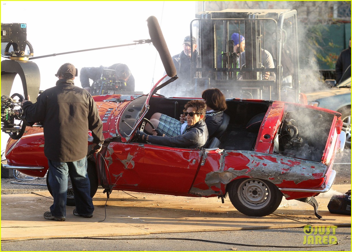 Ben Stiller Films a Car Crash Scene for 'Zoolander 2' in NYC: Photo ...