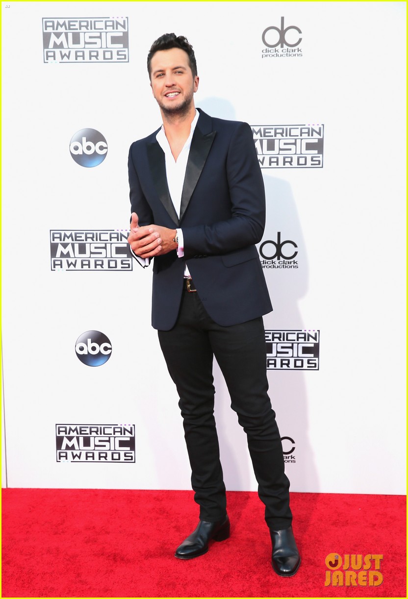 Luke Bryan & Sam Hunt Represent Country at AMAs 2015!: Photo 3514901 ...
