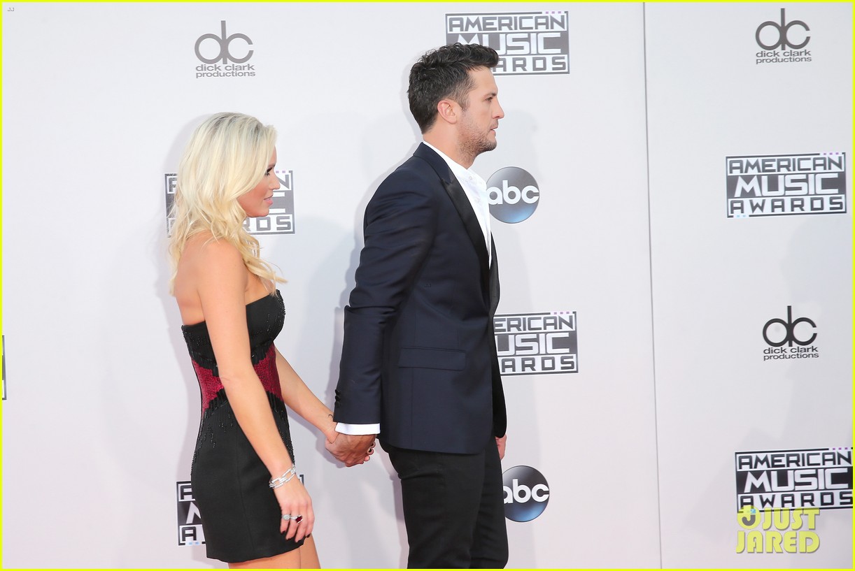 Luke Bryan & Sam Hunt Represent Country at AMAs 2015!: Photo 3514904 ...