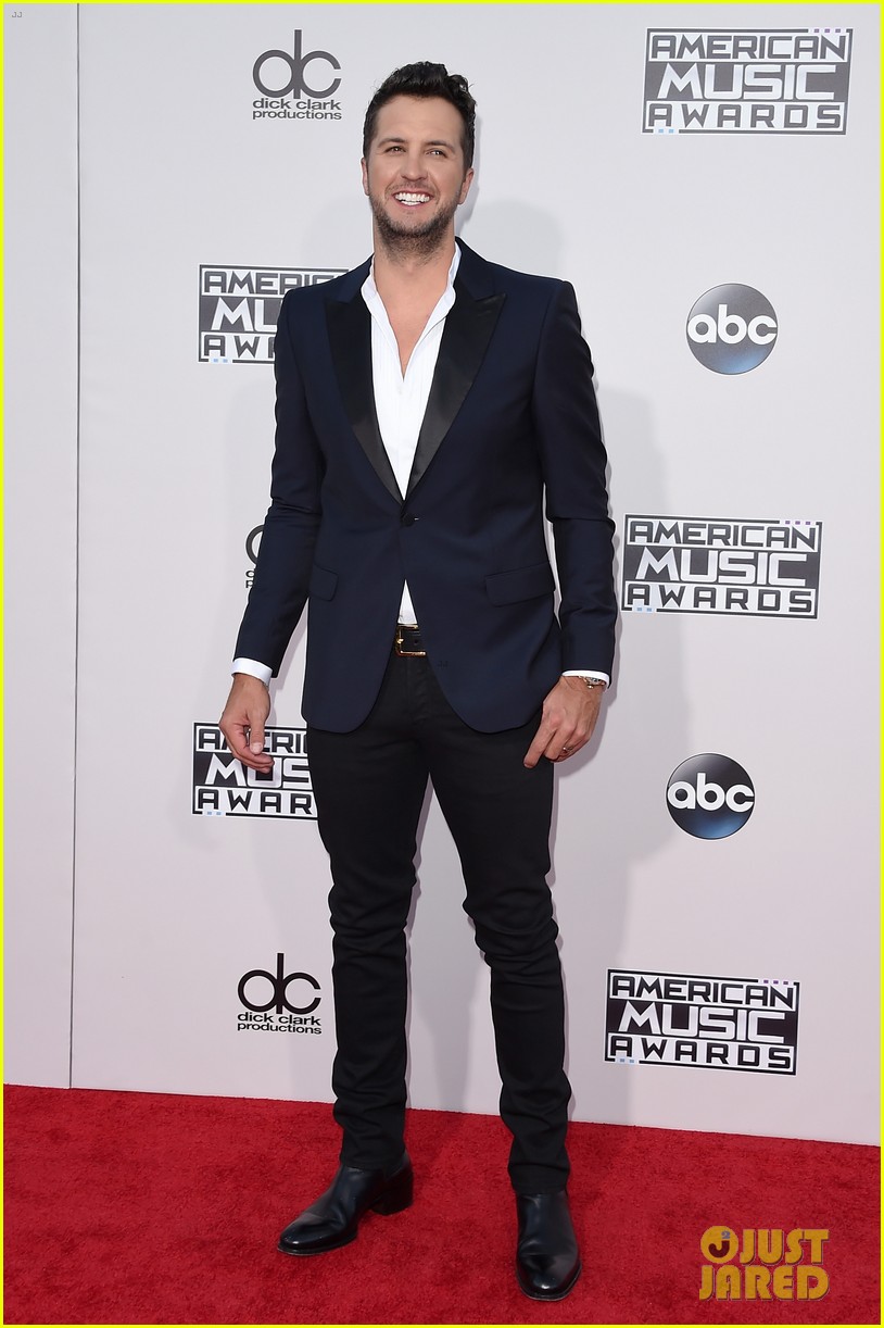 Luke Bryan & Sam Hunt Represent Country at AMAs 2015!: Photo 3514909 ...