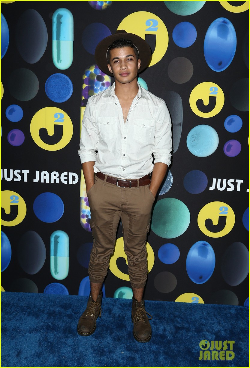 Photo: sofia carson just jared halloween party 10 | Photo 3497197 | Just Jared: Entertainment News