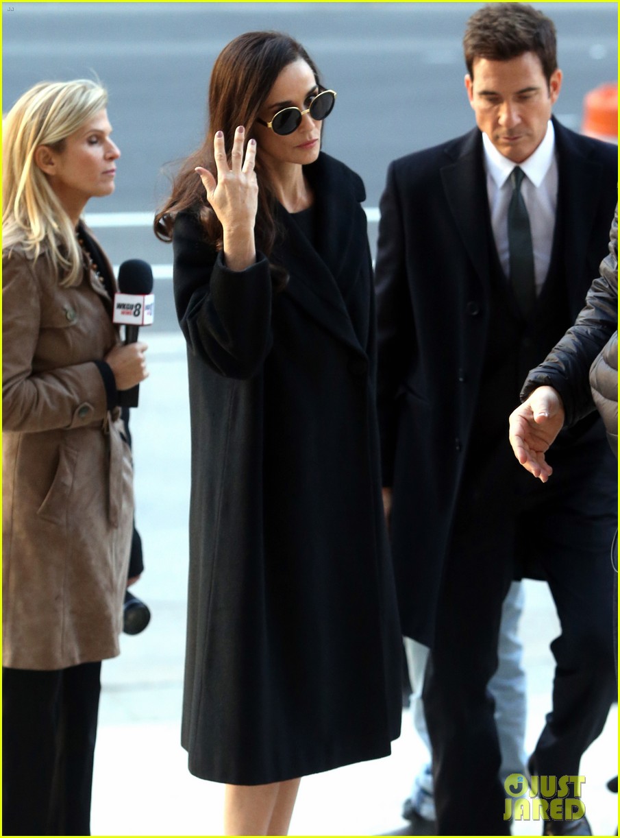 Demi Moore & Dylan McDemott Go 'Blind' in NYC: Photo 3513326 | Demi ...