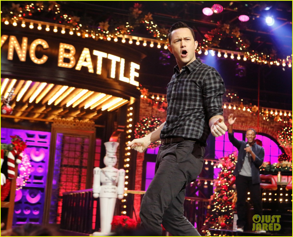 Joseph Gordon-Levitt Perfectly Channels Janet Jackson on 'Lip Sync ...