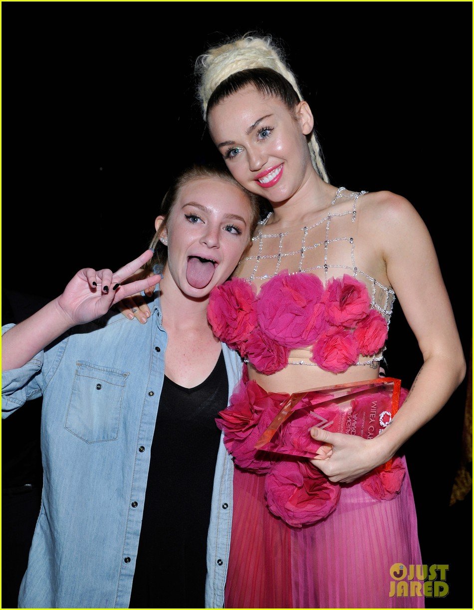Miley Cyrus Channels a Pink Floral Mermaid at LGBT Center Vanguard ...