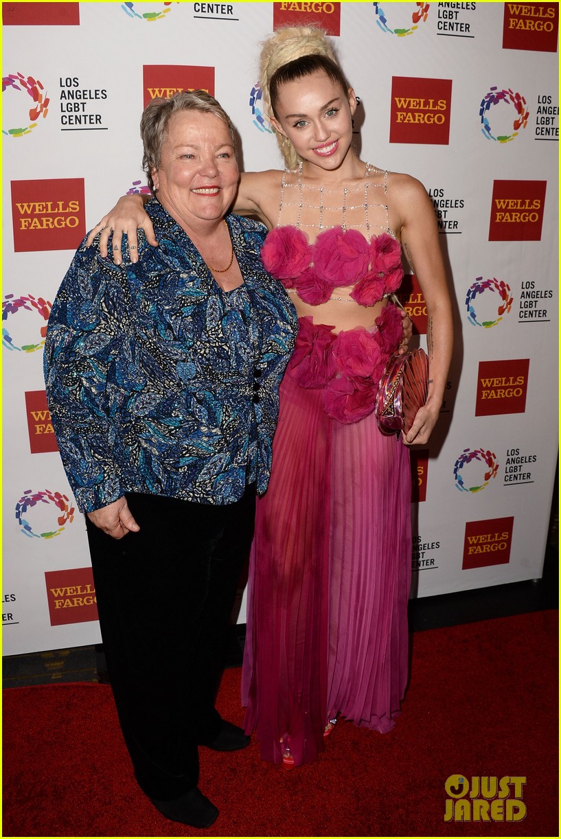 Miley Cyrus Channels a Pink Floral Mermaid at LGBT Center Vanguard ...