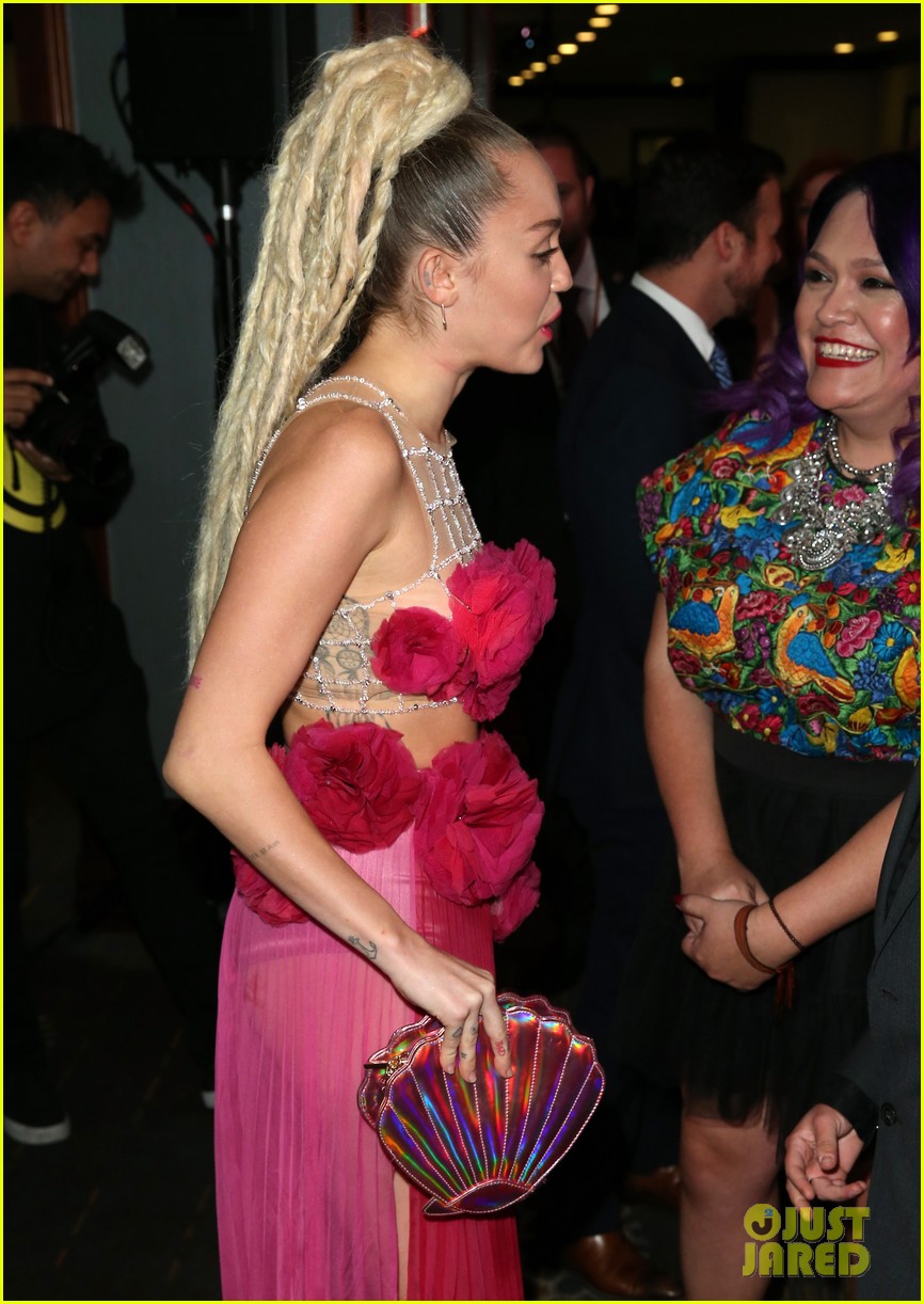 Miley Cyrus Channels a Pink Floral Mermaid at LGBT Center Vanguard ...
