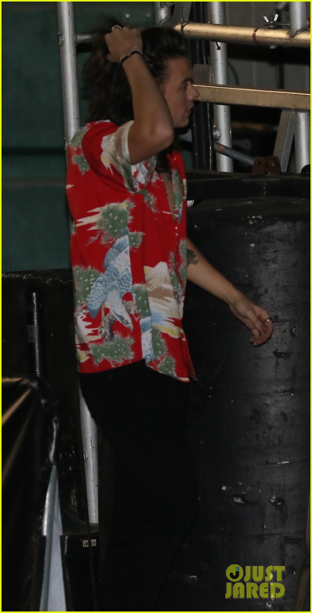 One Direction Prank Calls Amoeba Music on KIIS FM!: Photo 3512208 ...