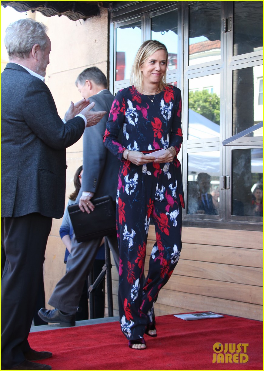 Kristen Wiig & Salma Hayek Honor Ridley Scott with Star on Hollywood ...