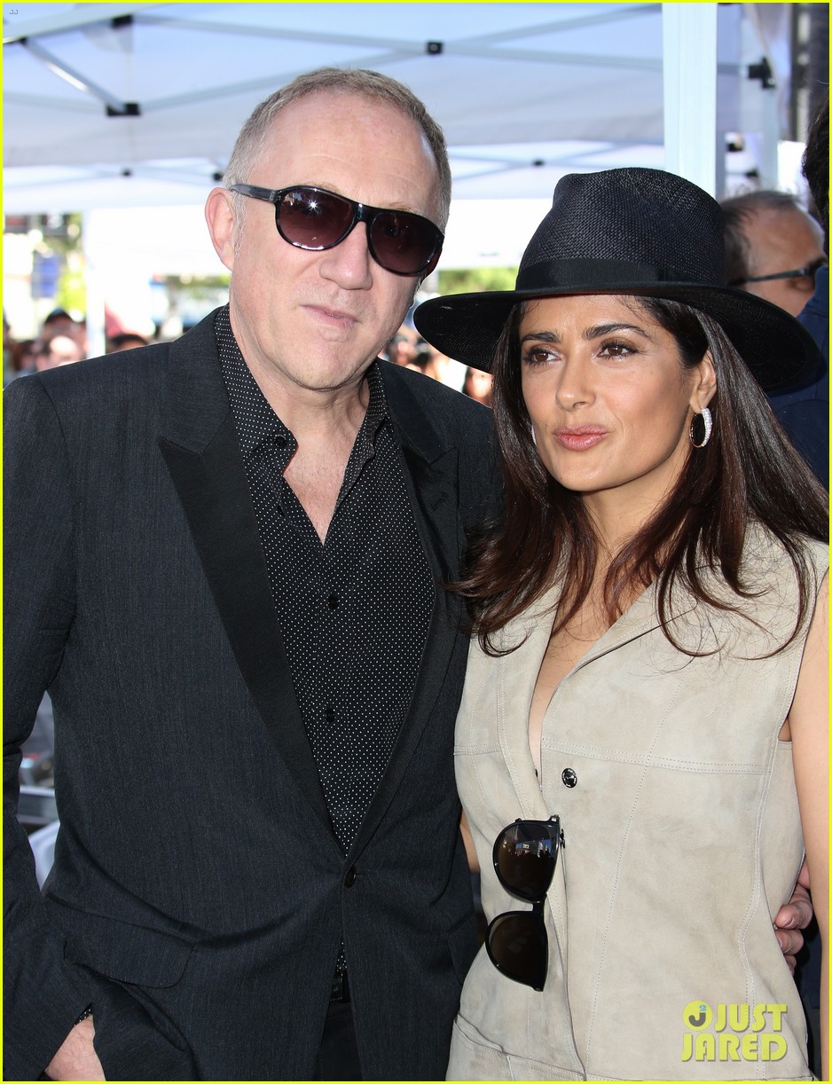Kristen Wiig & Salma Hayek Honor Ridley Scott with Star on Hollywood ...
