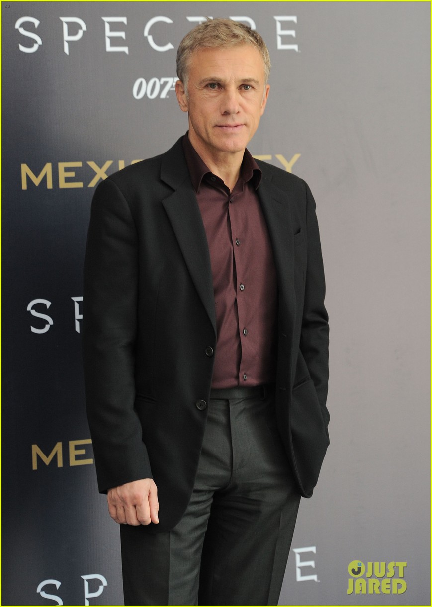 Sam Smith Joins Daniel Craig & 'Spectre' Cast At Mexico City Photo Call ...