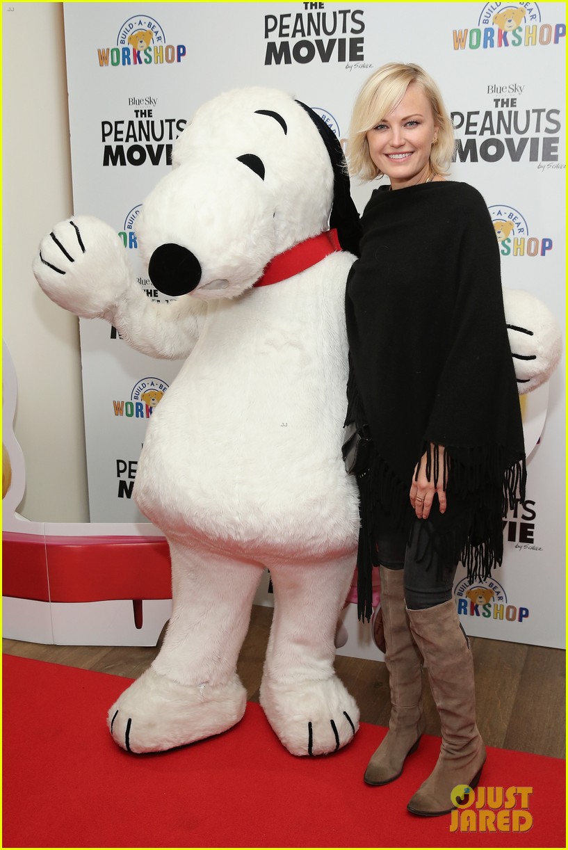 Photo: naomi watts liev schreiber peanuts movie 18 | Photo 3497582 ...