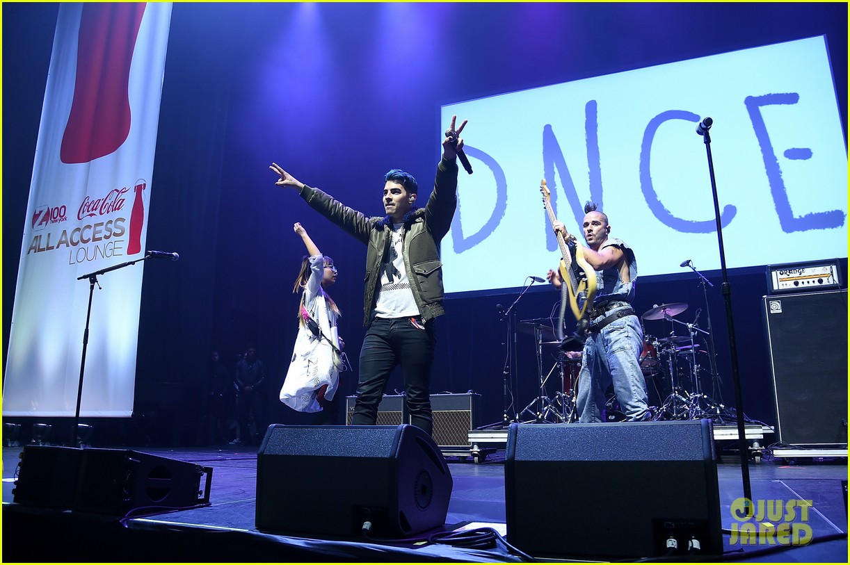 DNCE Stop By Elvis Duran's Morning Show Ahead of Jingle Ball 2015 ...