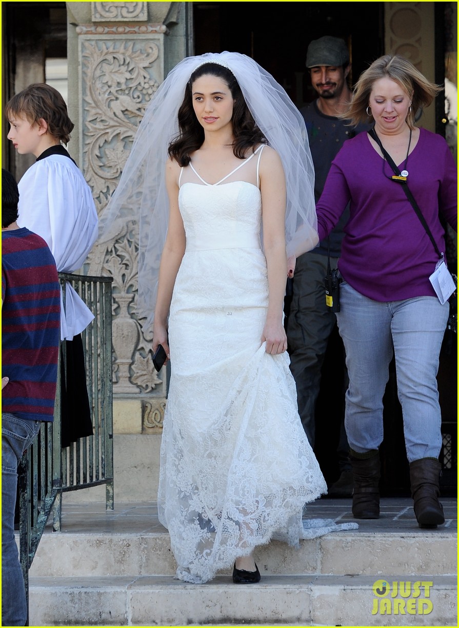 Emmy Rossum Makes for a Gorgeous Bride for 'Shameless': Photo 3521026 ...