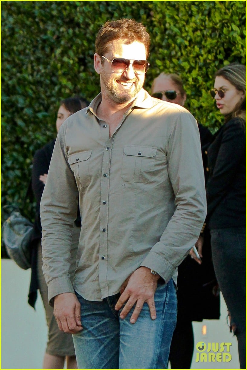Gerard Butler Shares a Laugh with Girlfriend Morgan Brown After Lunch ...