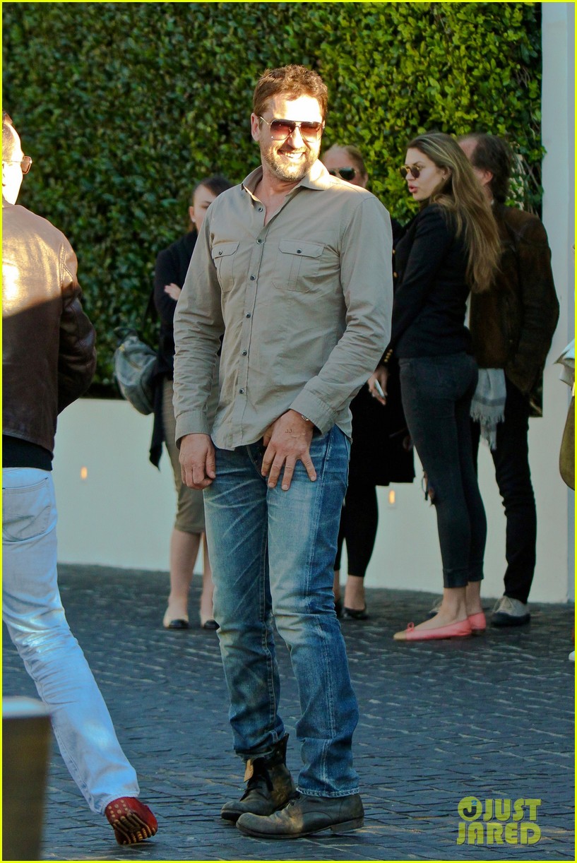 Gerard Butler Shares a Laugh with Girlfriend Morgan Brown After Lunch ...