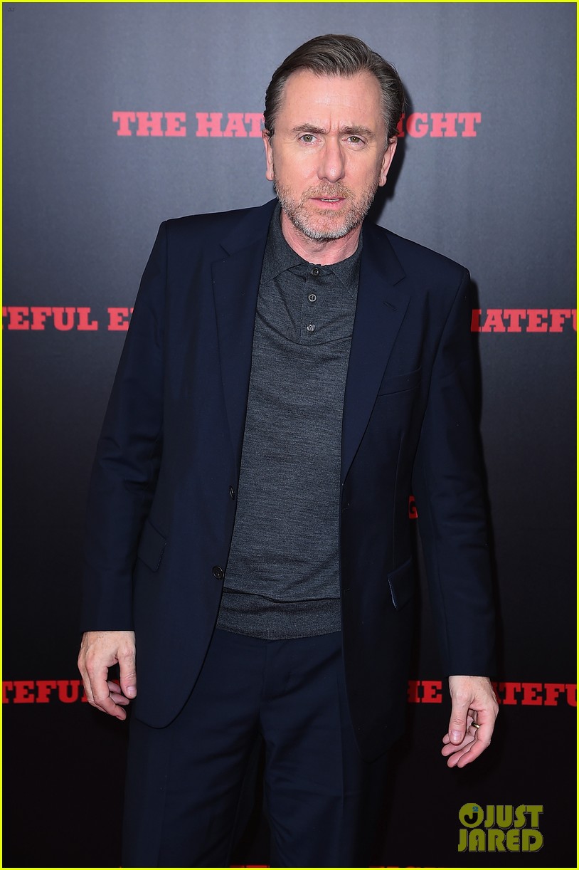 Kate Hudson Supports Kurt Russell at 'The Hateful Eight' NYC Premiere ...