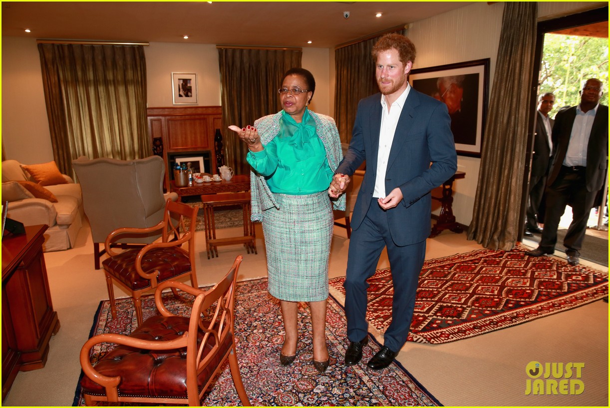 Prince Harry Ends South African Tour with Special Tribute to Nelson ...