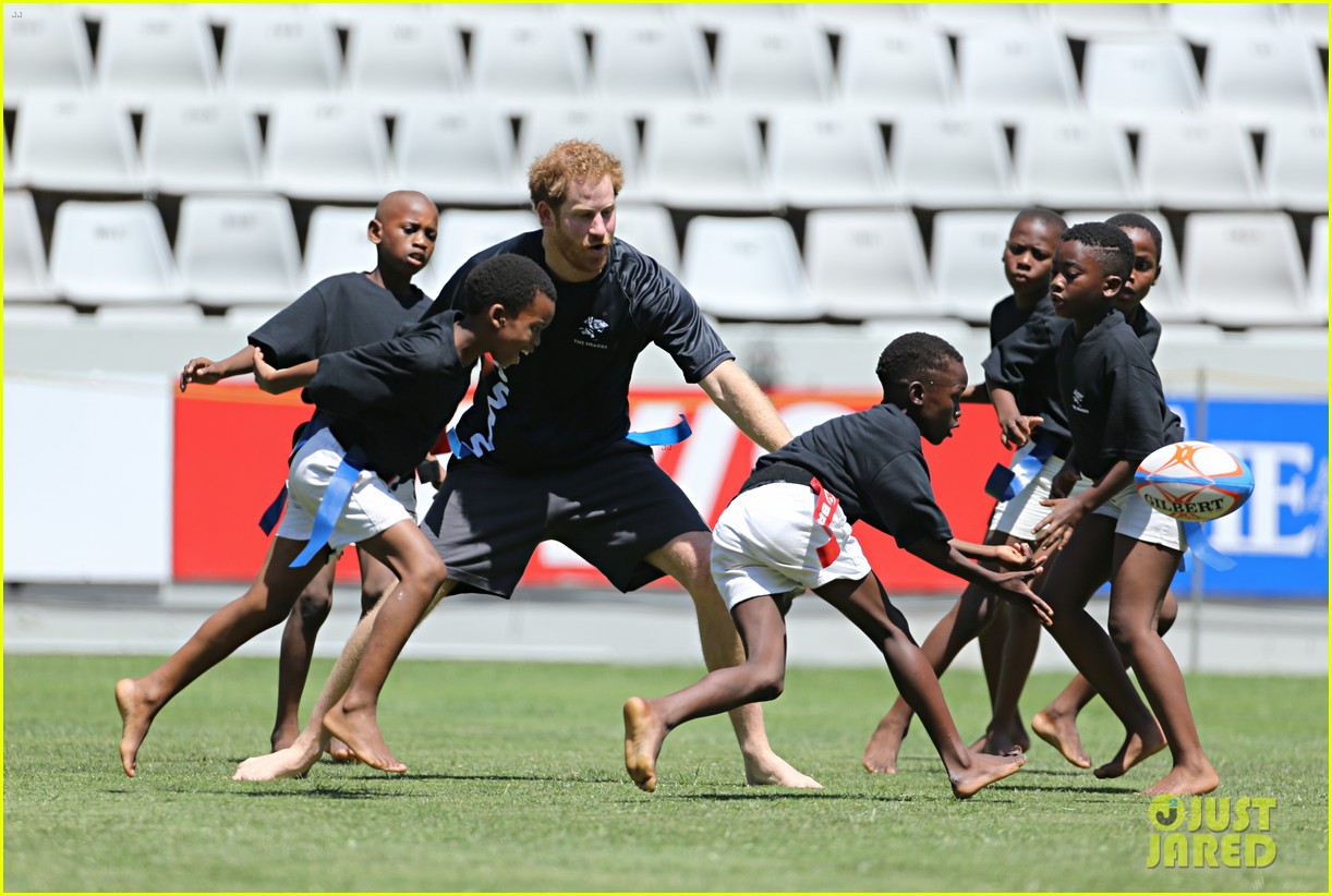 Prince Harry Plays Rugby Game with Kids in South Africa: Photo 3520316 ...