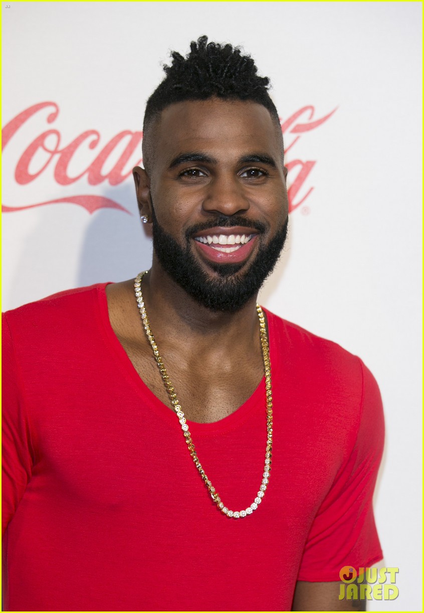 Jason Derulo & Little Mix Perform 'Secret Love Song' at London Jingle ...