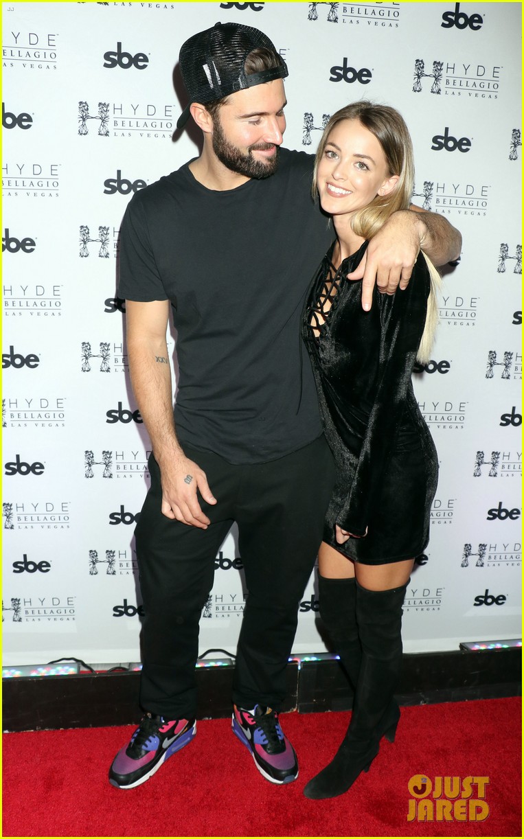 Brody Jenner & Kaitlynn Carter Couple Up At Hyde Bellagio Bash!: Photo ...
