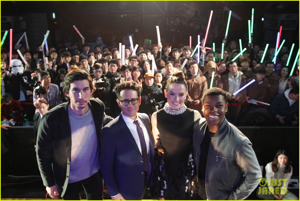 'Star Wars: The Force Awakens' Cast Make Their Rounds Across The Globe ...