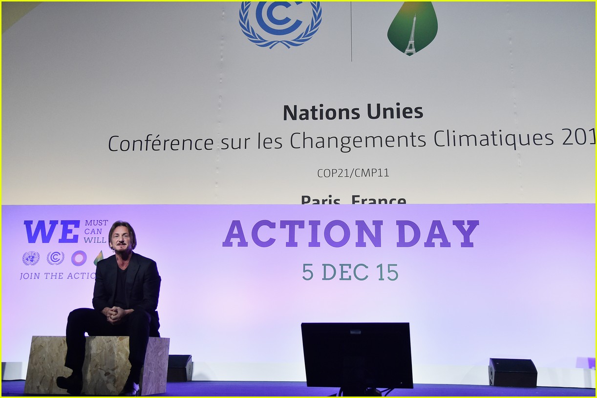 Sean Penn Calls for Forest Preservation at Paris Climate Conference ...