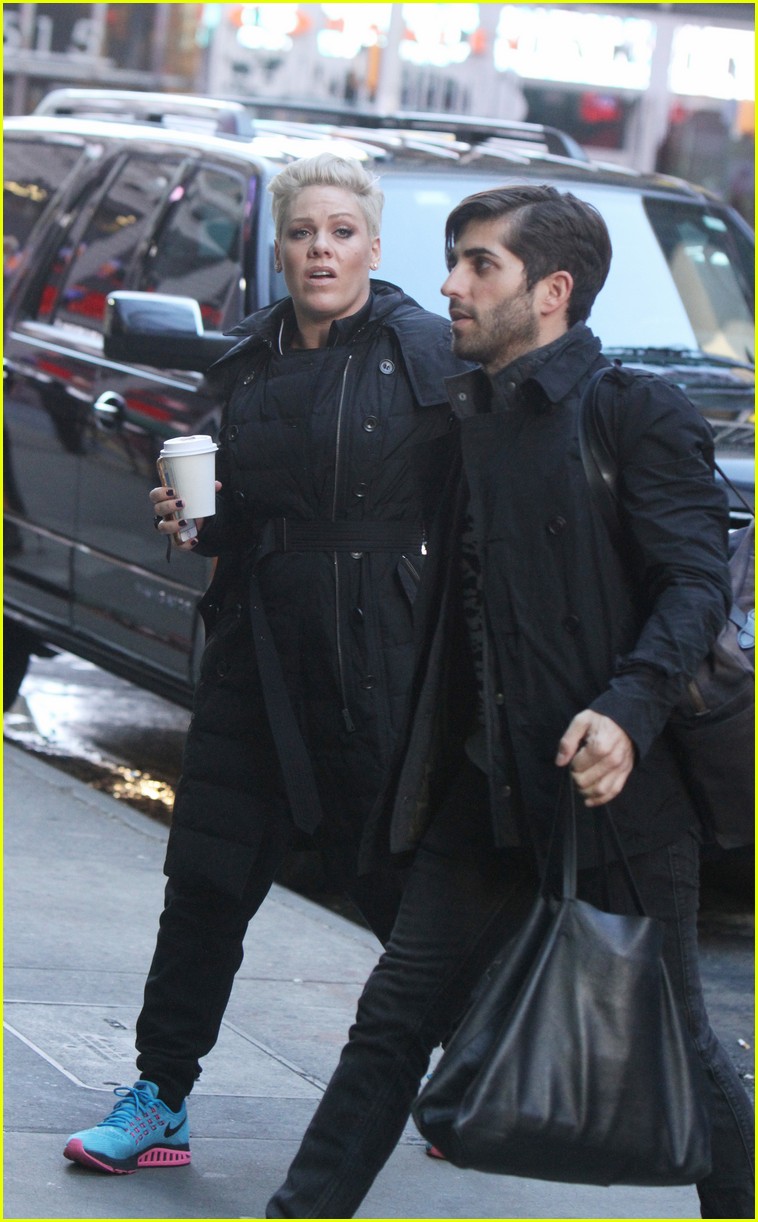 Pink Becomes UNICEF Ambassador & Joins Fight to End Malnutrition: Photo ...