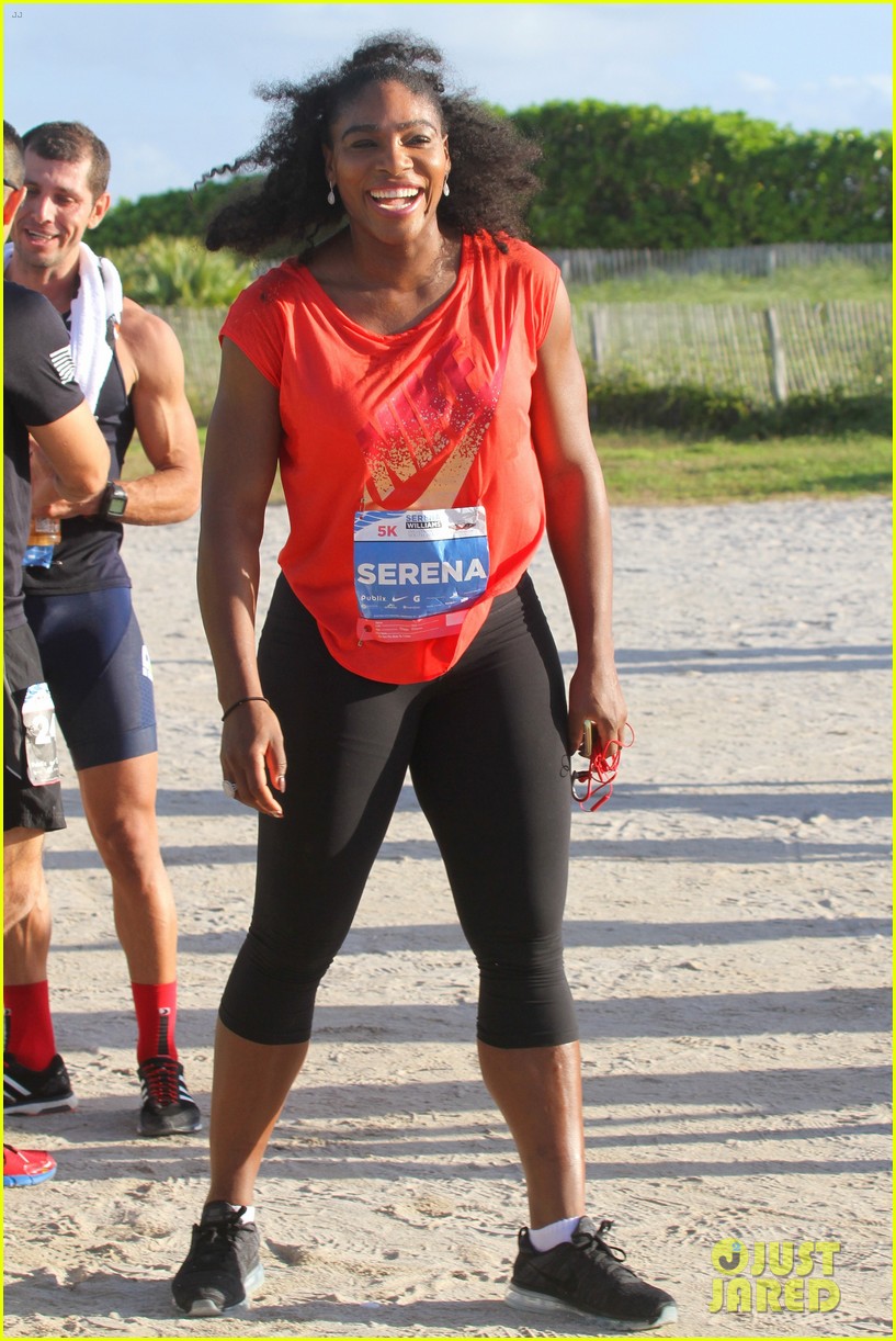 Serena Williams Nearly Finishes Run at Annual Charity Race: Photo ...