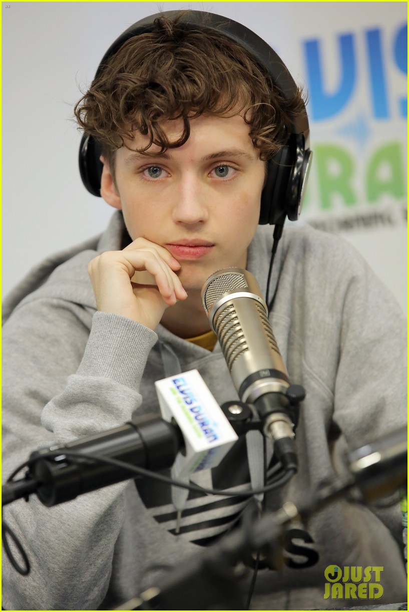 Troye Sivan: 'Blue Neighborhood' Album Stream - Listen Now!: Photo ...