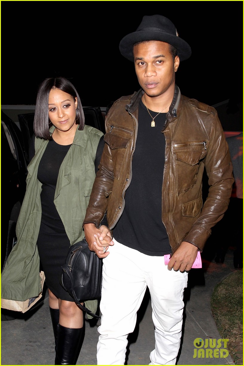 'Scandal' Stars Get Into the Holiday Spirit with Jennifer Klein!: Photo ...