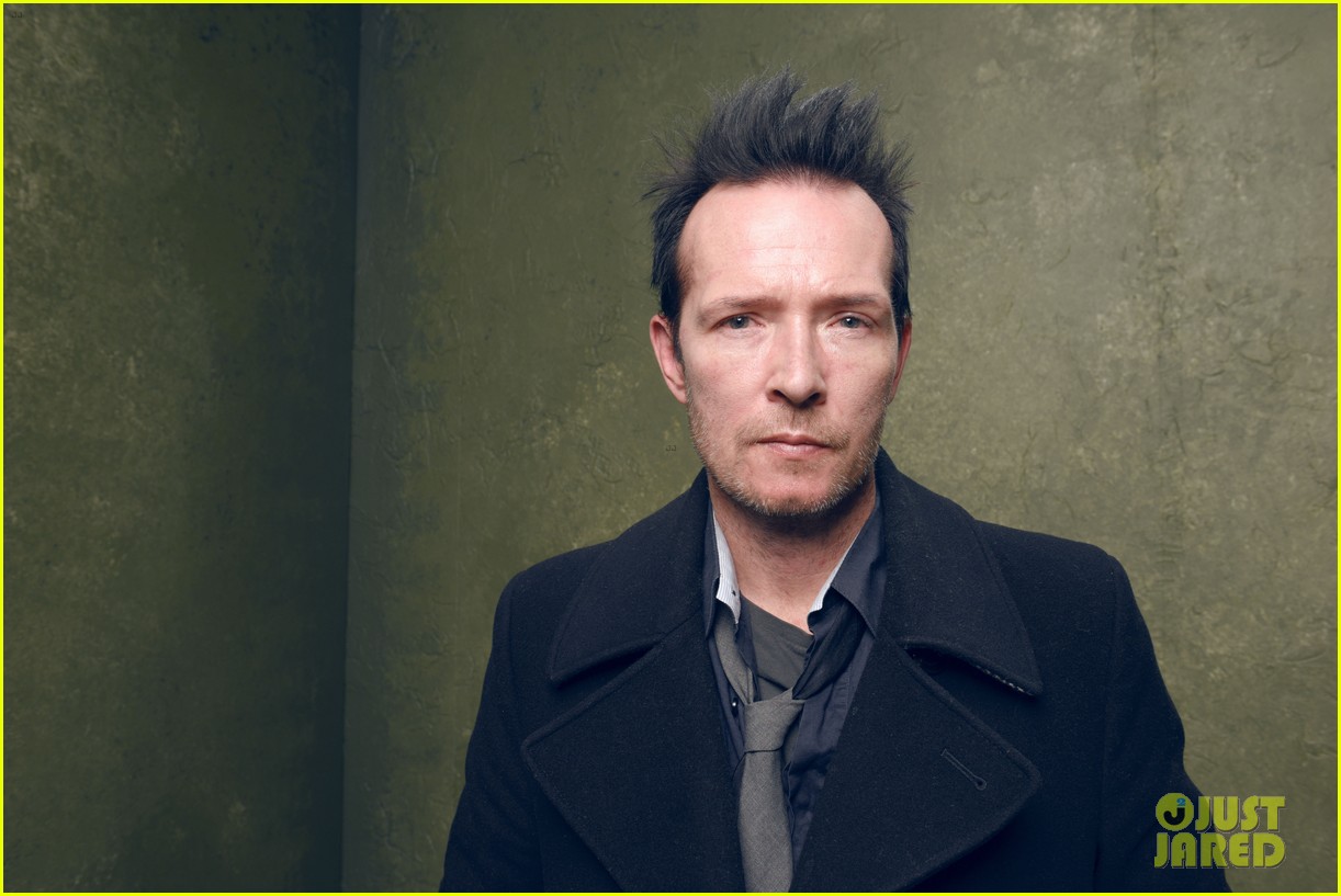 Scott Weiland Dead - Stone Temple Pilots Singer Dies at 48 : Photo ...