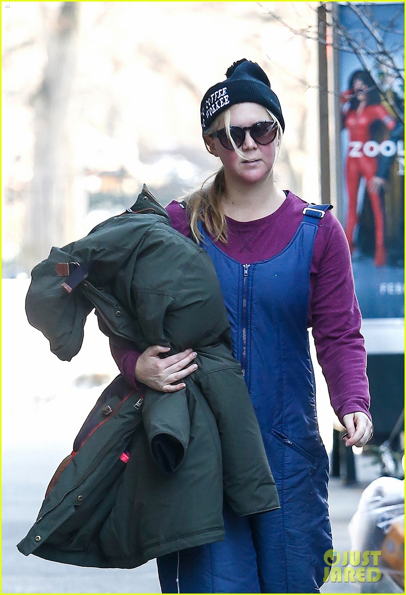 Amy Schumer & Boyfriend Ben Hanisch Announce 'It's a Girl'!: Photo ...