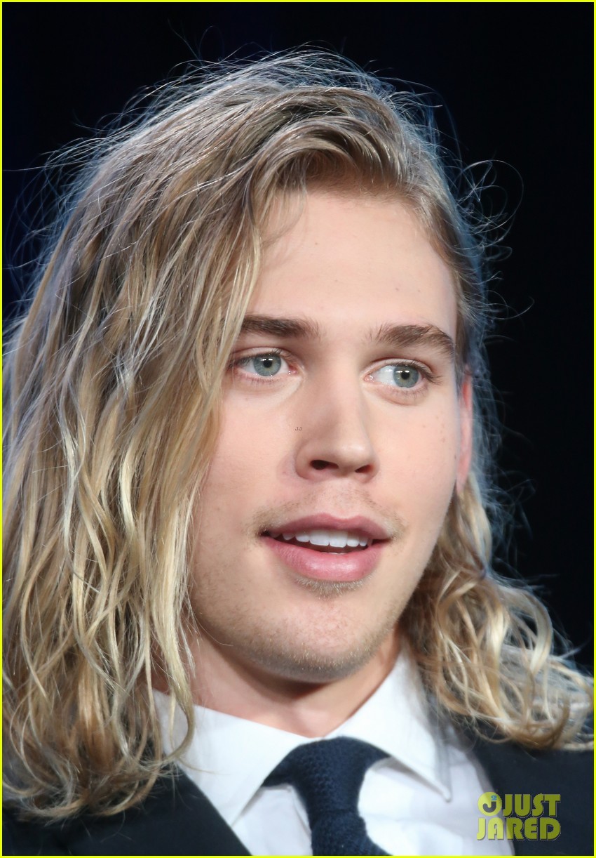 Photo: austin butler lily james 2016 tca tour 04 | Photo 3545555 | Just ...
