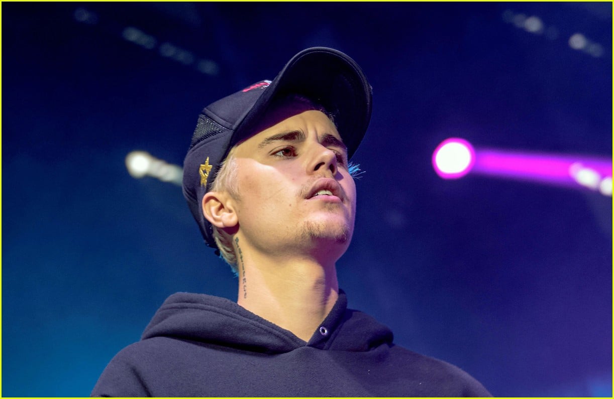 Justin Bieber 'Flaunts It' in New Calvin Klein Campaign Photos: Photo ...