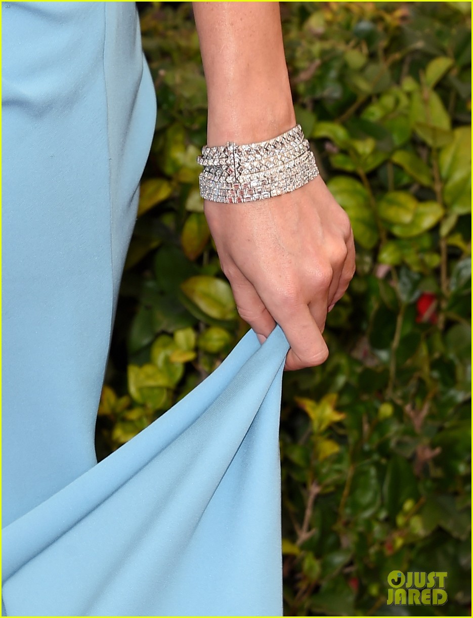 Brie Larson Steps Out in Baby Blue Versace at SAG Awards 2016: Photo ...