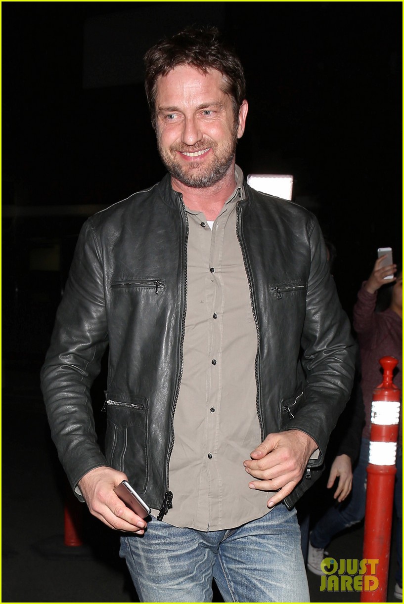 Gerard Butler Has a Night Out at Nice Guy!: Photo 3561221 | Gerard ...