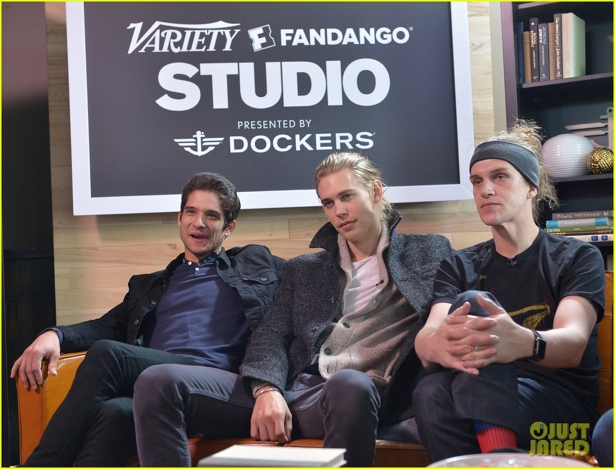 Austin Butler & Tyler Posey Buddy Up At 'Yoga Hosers' Sundance 2016 ...