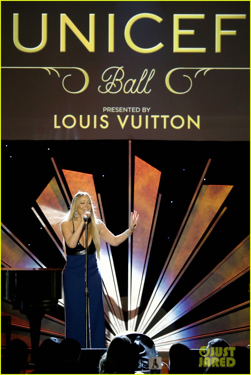 Mariah Carey Hits The Stage at UNICEF BALL 2016!: Photo 3551342 ...