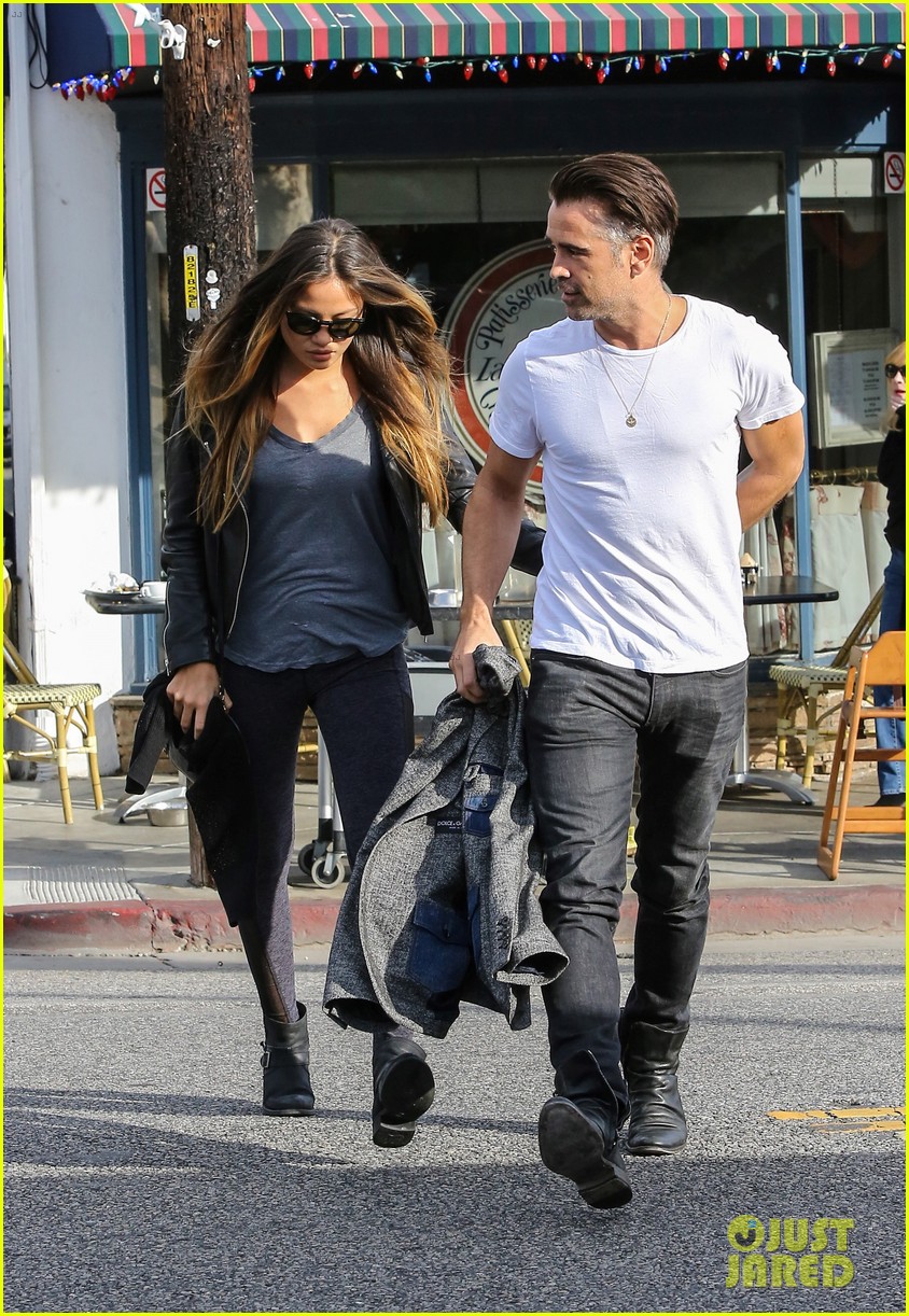 Colin Farrell Holds Hands With Mystery Girl in West Hollywood: Photo ...