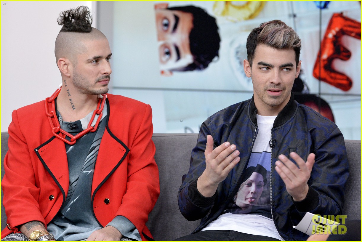 Joe Jonas Shares His Love For Matthew McConaughey: Photo 3558173 | Joe ...