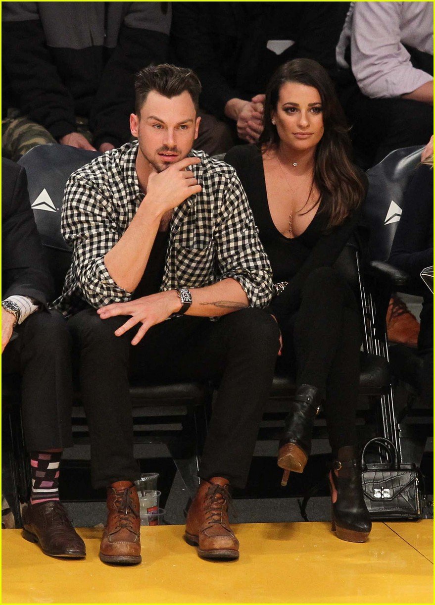 Lea Michele & Matthew Paetz Cuddle Up at Lakers Game: Photo 3544359 ...