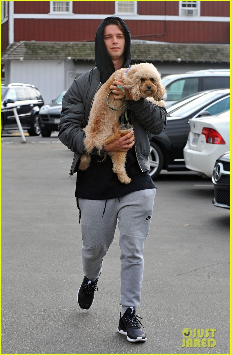 Patrick Schwarzenegger Gives His Dog a Lift to Lunch: Photo 3550055 ...