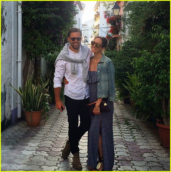 Louise Roe Is Engaged to TV Director Mackenzie Hunkin!: Photo 3555203 ...