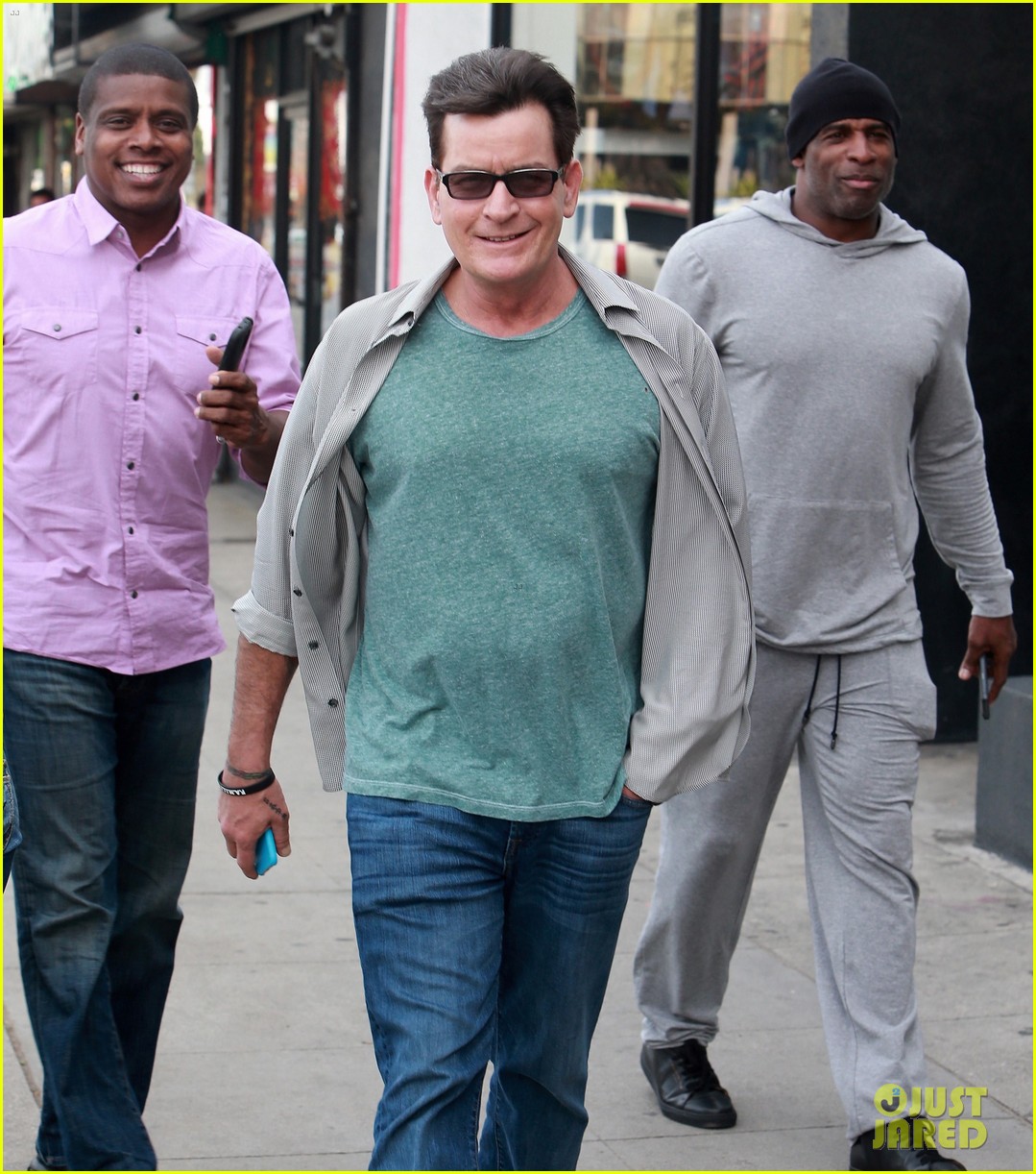 Charlie Sheen Says Too Much Partying Led to 'Manic Behavior': Photo ...