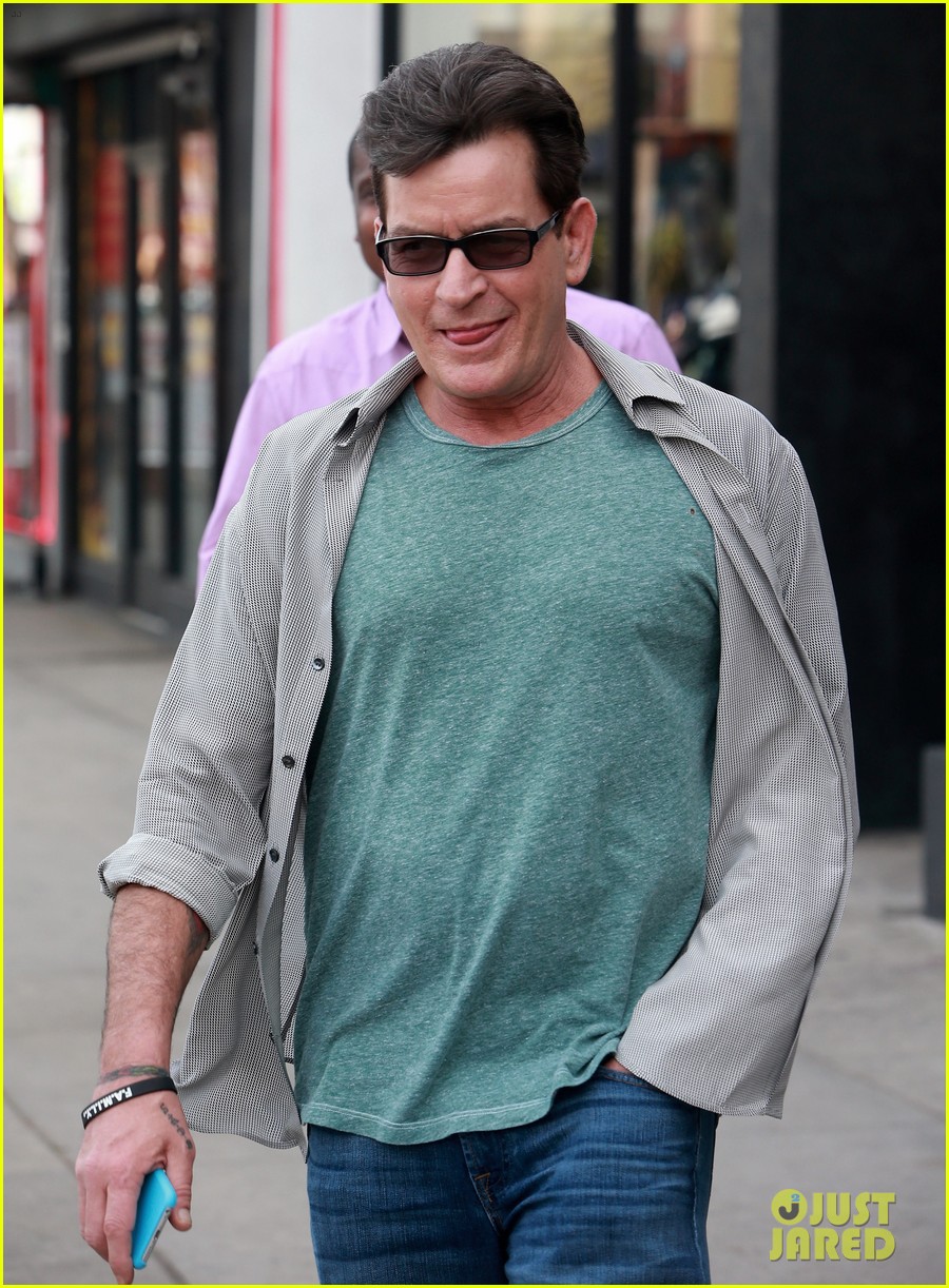 Charlie Sheen Says Too Much Partying Led to 'Manic Behavior': Photo ...