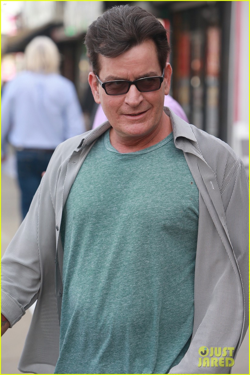 Charlie Sheen Says Too Much Partying Led to 'Manic Behavior': Photo ...