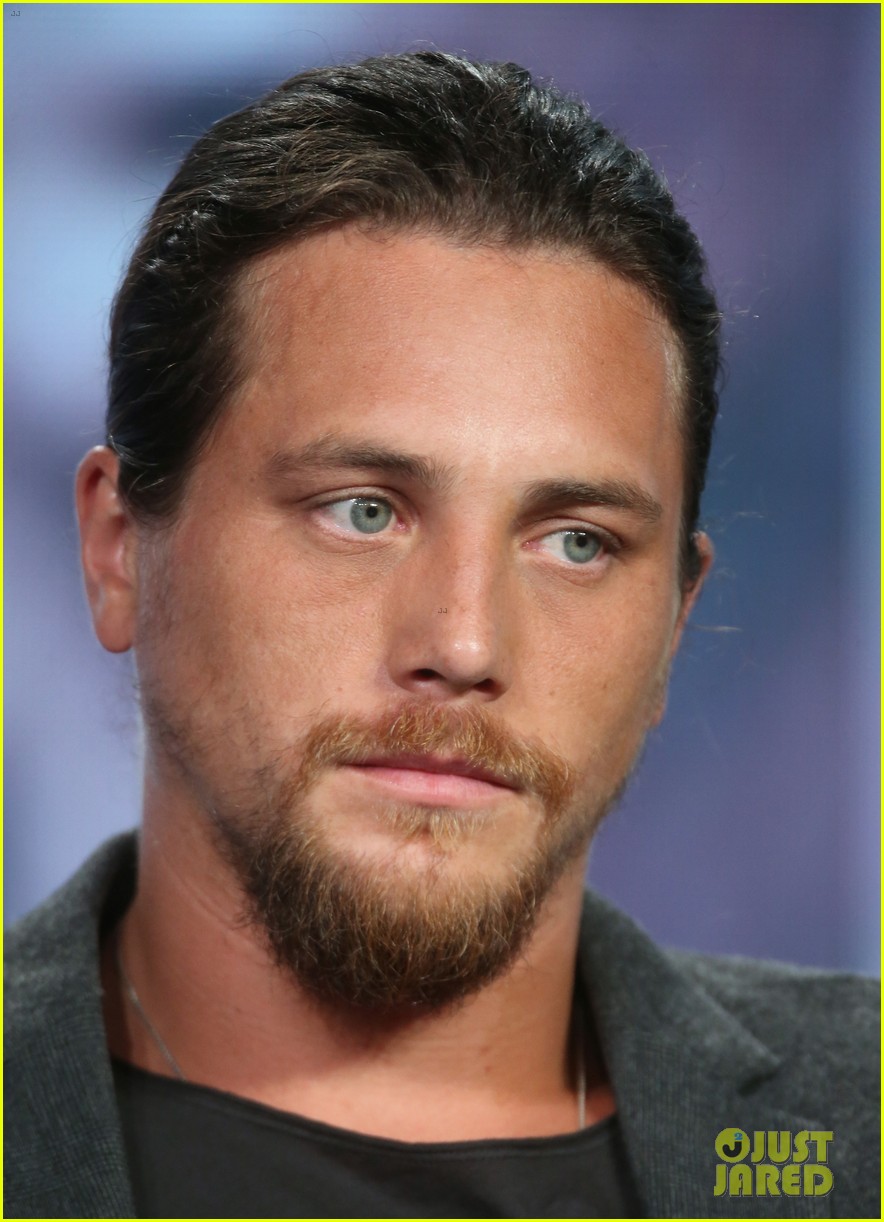 Scott Speedman Goes Shirtless in 'Animal Kingdom' Trailer!: Photo ...