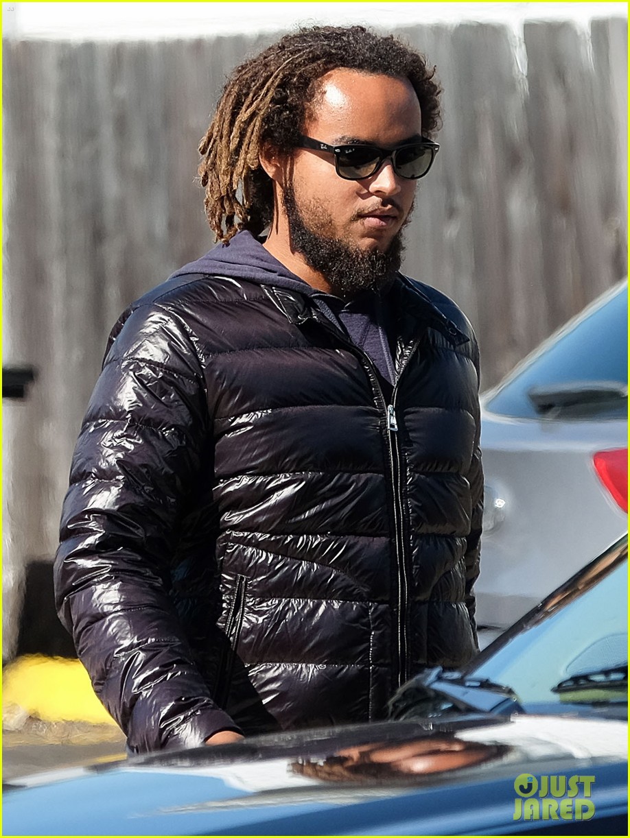 Tom Cruise Gets a Visit From Son Connor on 'Jack Reacher' Set!: Photo ...