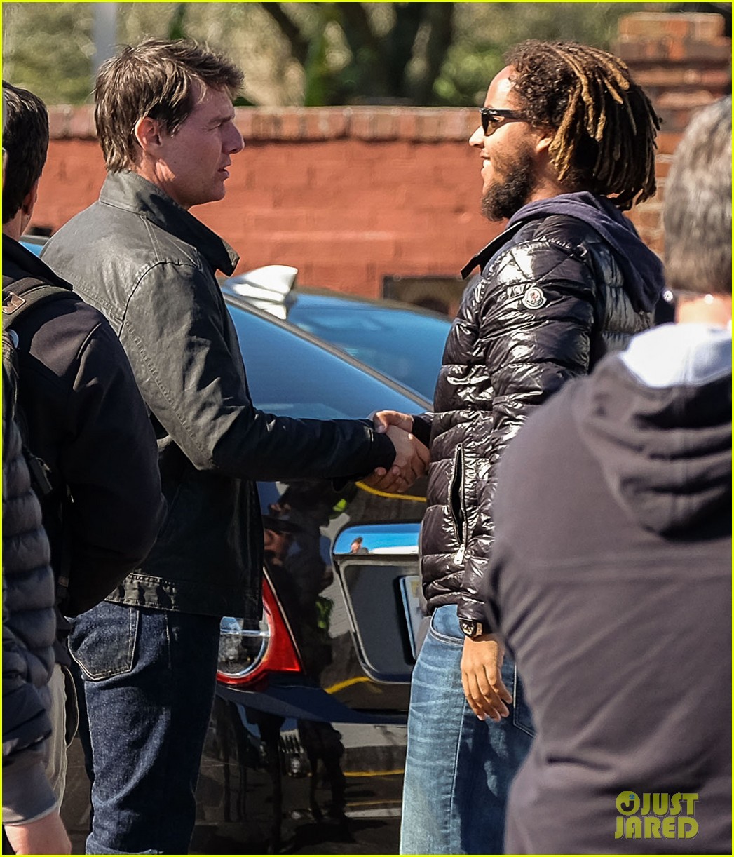 Tom Cruise Gets a Visit From Son Connor on 'Jack Reacher' Set!: Photo ...